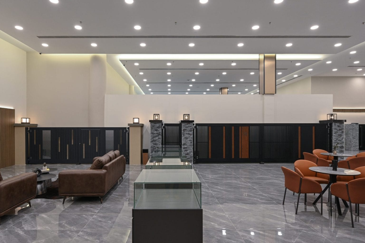 Our Flagship Store | Delux